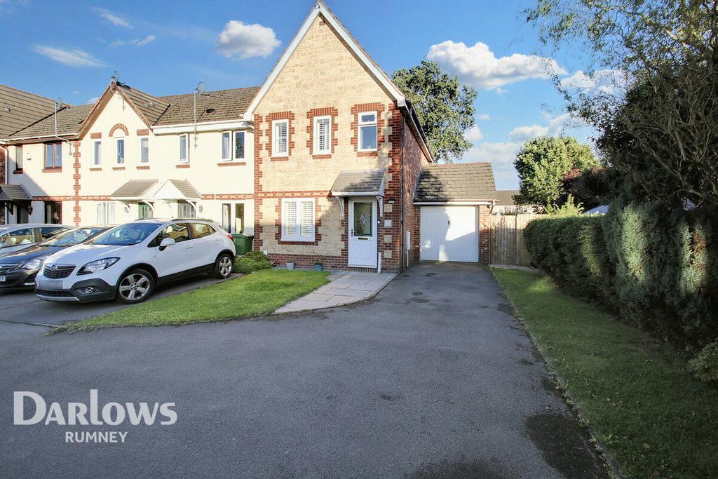 Locke Grove, Cardiff 3 bed end of terrace house - £270,000