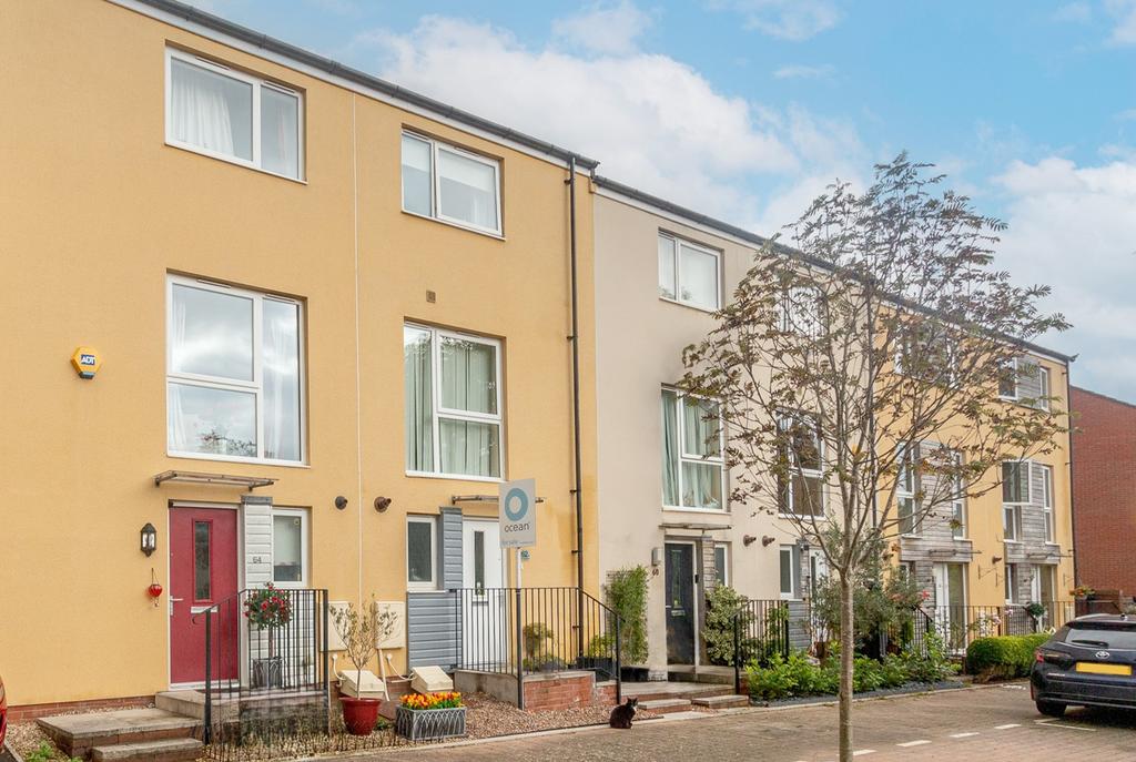Charlton Hayes, Bristol BS34 3 bed townhouse for sale - £350,000