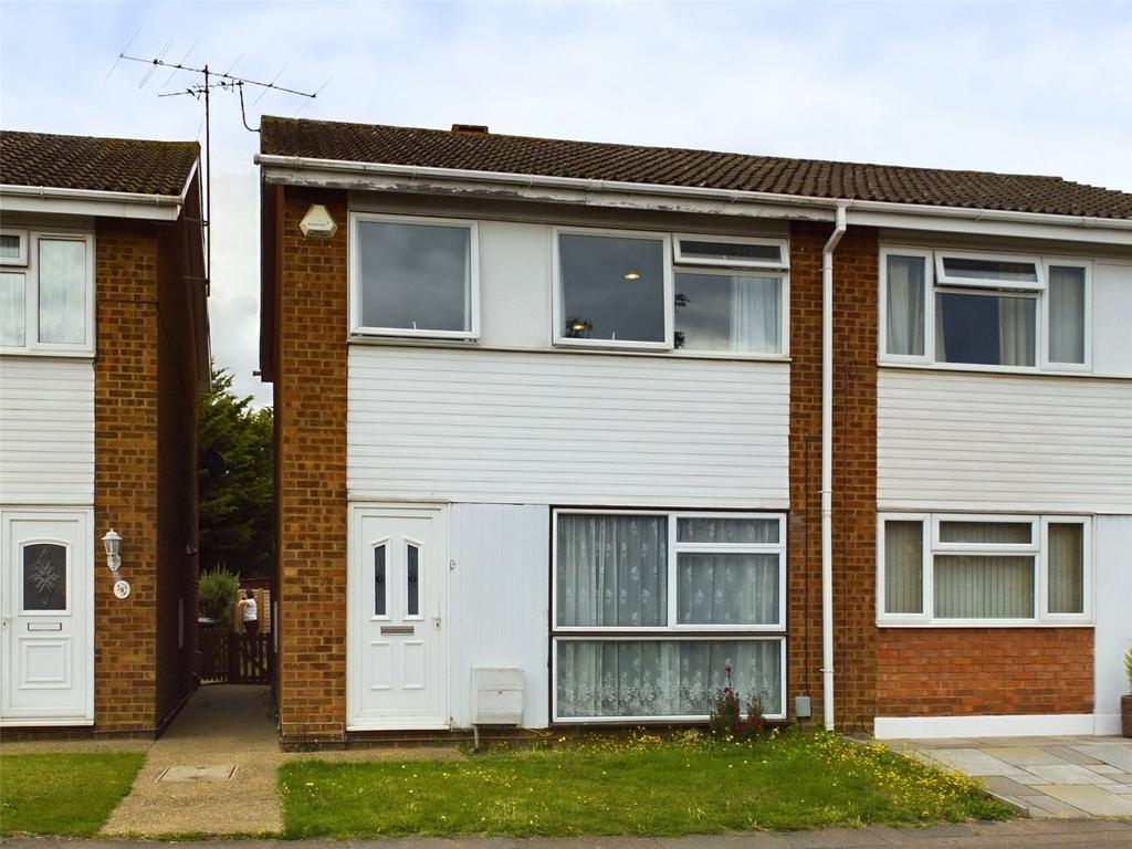 Rose Lane, Bedfordshire SG18 3 bed semi-detached house - £1,400 pcm (£ ...