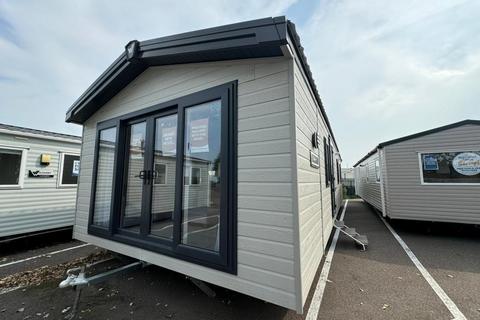 Houses for sale in Jaywick | OnTheMarket