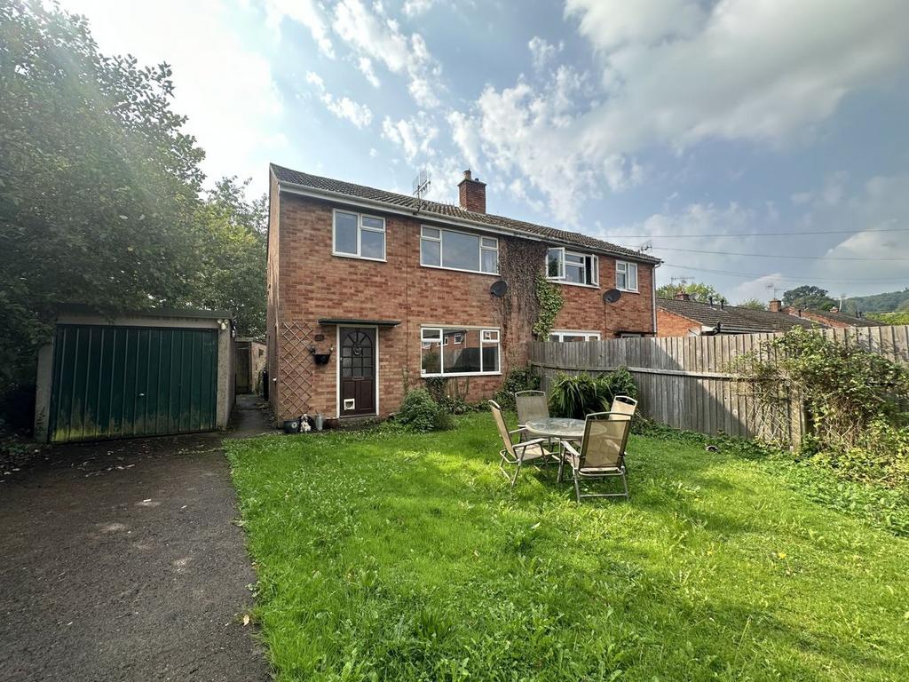 Neuadd Terrace, Bronllys, Brecon, LD3 3 bed semi-detached house - £175,000