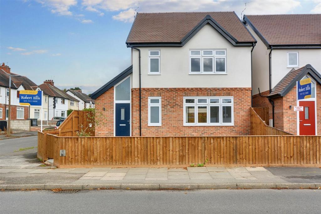 Bramcote Avenue, Beeston, Nottingham 4 bed detached house for sale - £ ...