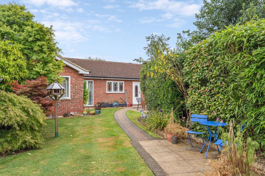 North Marston Lane, Aylesbury HP22 4 bed detached house for sale - £825,000