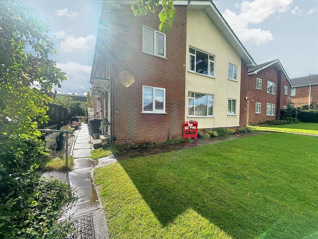 Maney Hill Road, Sutton Coldfield 2 bed maisonette for sale - £190,000