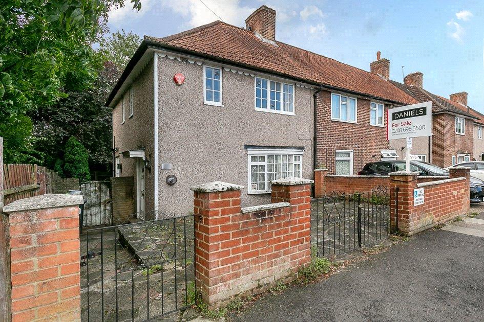 Rangefield Road, BROMLEY, Kent, BR1 3 bed end of terrace house for sale ...