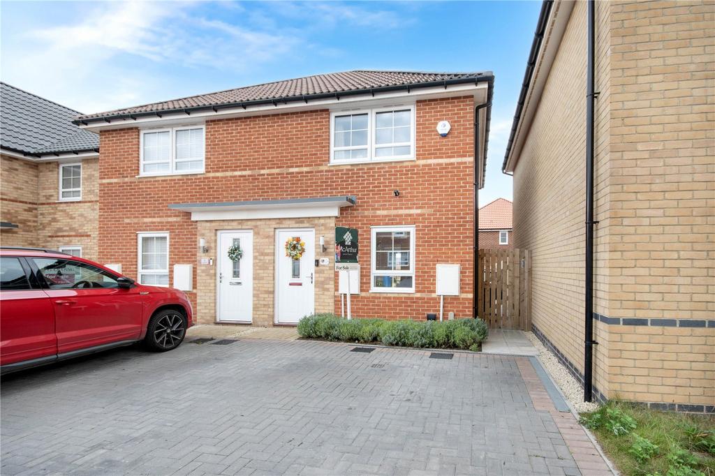 Langley Road, Harworth, DN11 2 bed semi-detached house for sale - £158,000