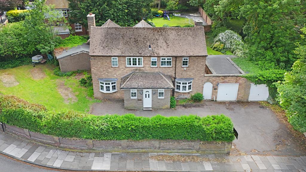 Elwick Road, Hartlepool, TS26 0 4 bed detached house - £475,000