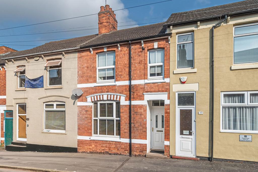 Pollard Street, Kettering NN16 2 bed terraced house - £175,000