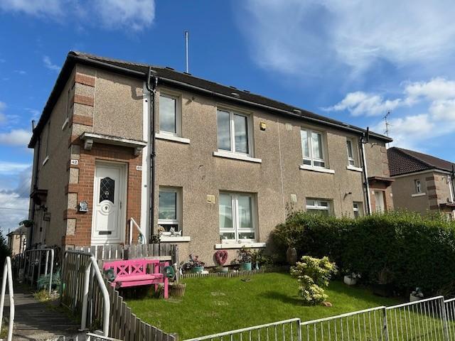 Dinwiddie Street, Germiston, Glasgow... 1 bed flat - £600 pcm (£138 pw)
