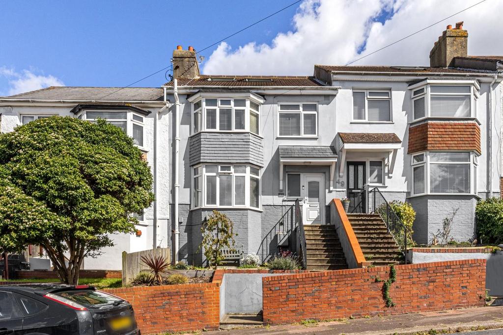 Carlyle Avenue, Brighton 4 bed terraced house - £500,000