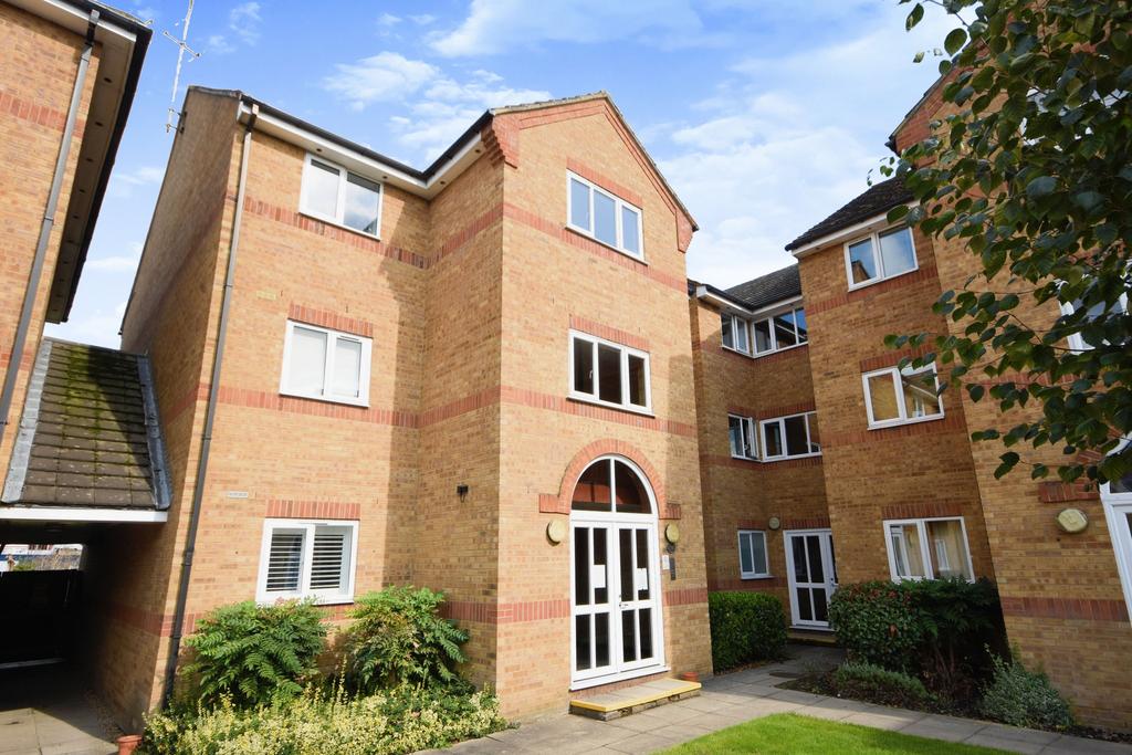 Braziers Quay, Bishops Stortford, CM23 1 bed apartment - £1,150 pcm (£ ...