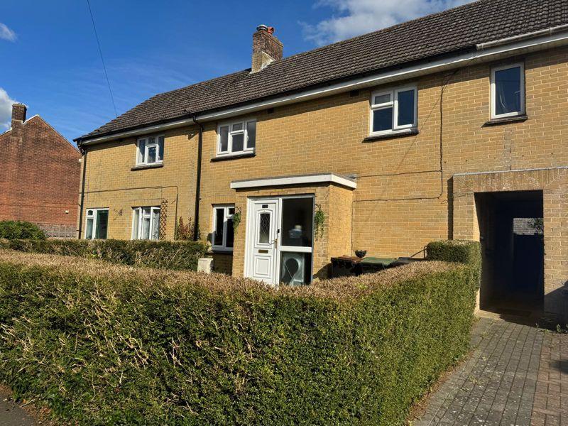 Cocklands, Charminster, DT2 3 bed terraced house - £250,000
