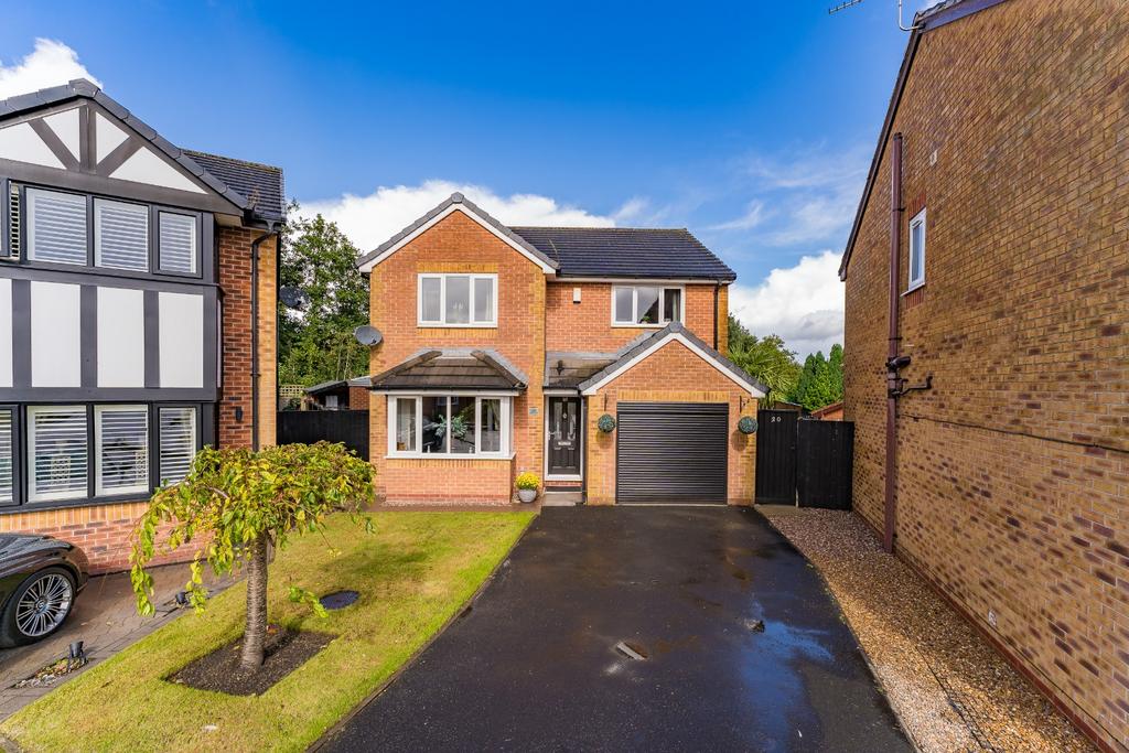 Felsham Close, Bolton, BL4 4 bed detached house - £350,000