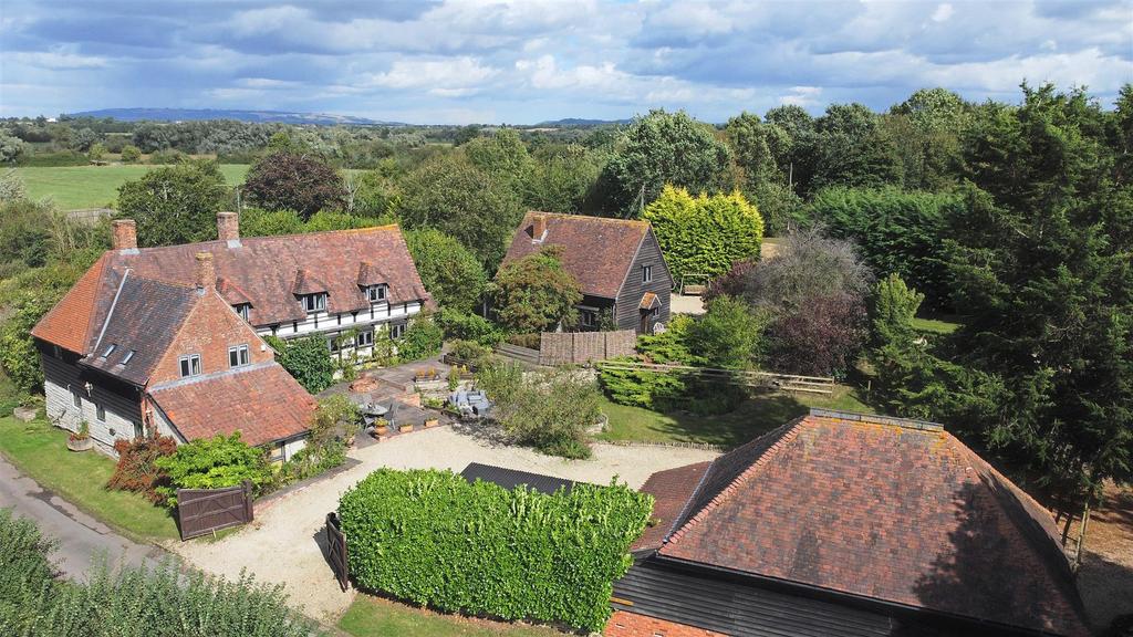 Cyder press Farm, The Leigh, Gloucester 6 bed detached house - £1,195,000