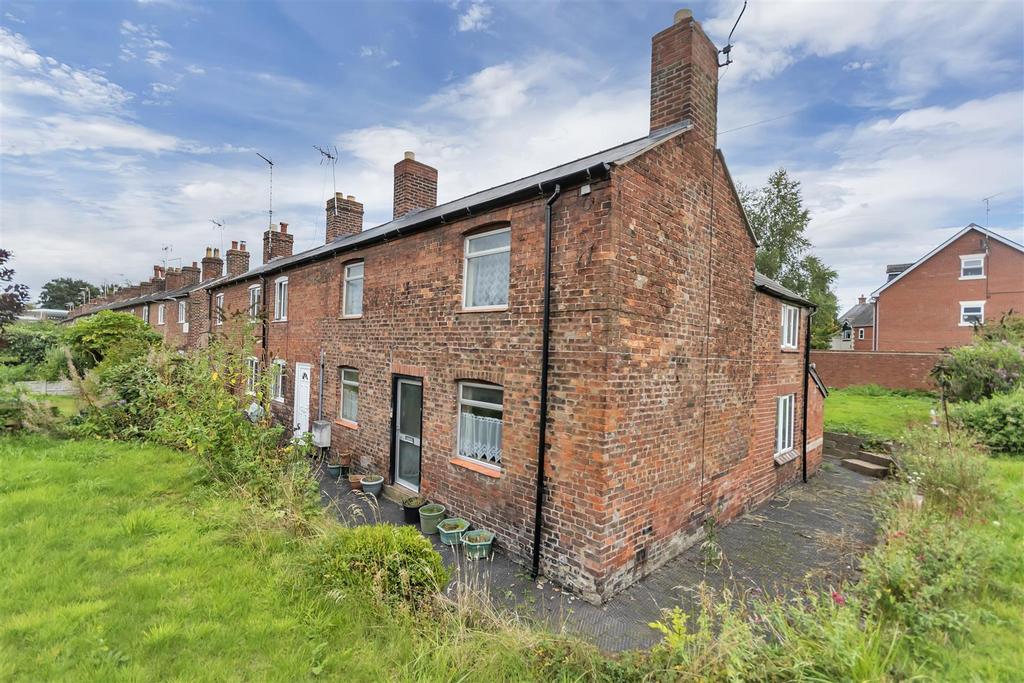 Charlotte Row, Ellesmere 3 bed house - £199,950
