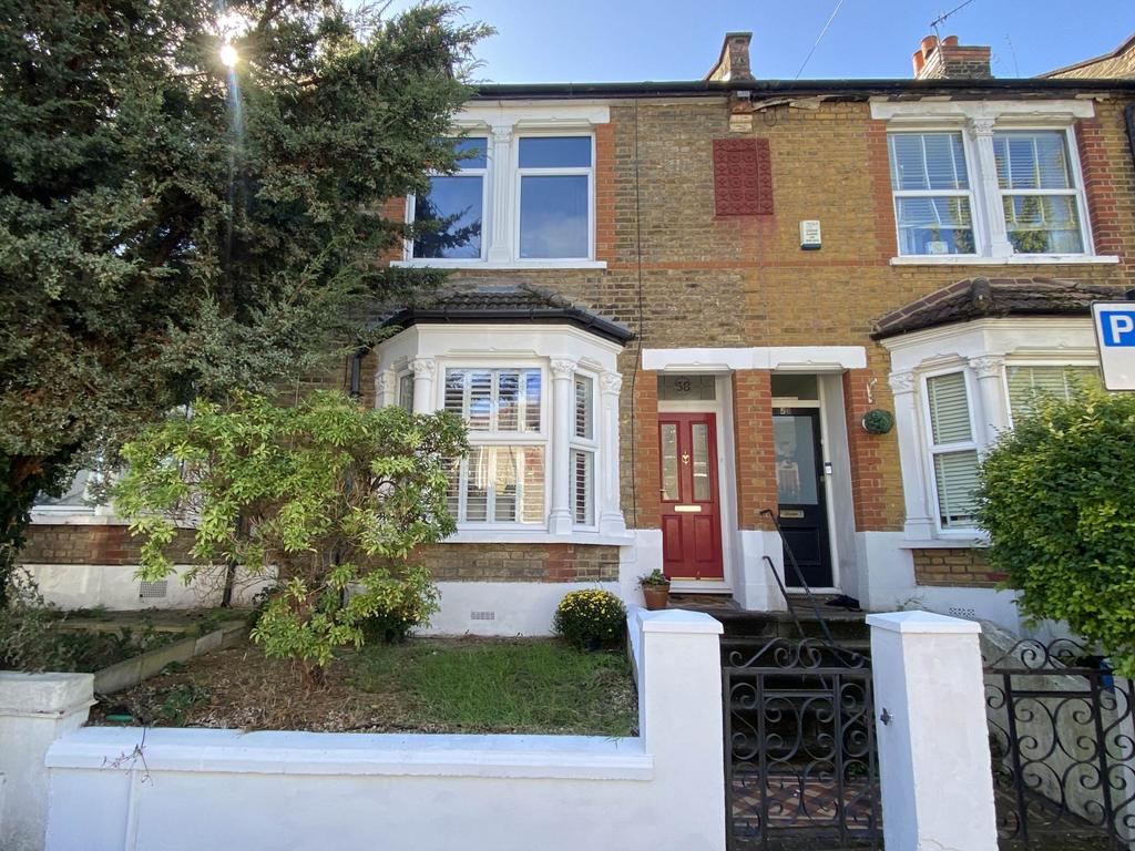 Federation Road, London SE2 3 bed house - £500,000