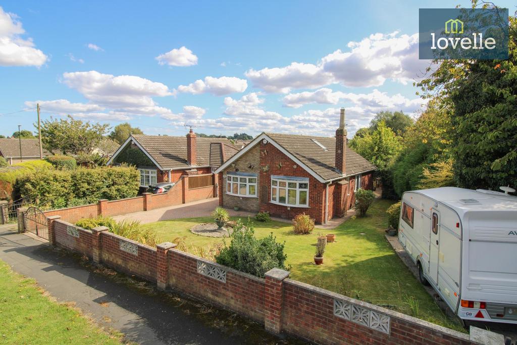 Barnoldby Road, Waltham DN37 3 bed detached bungalow for sale - £265,000