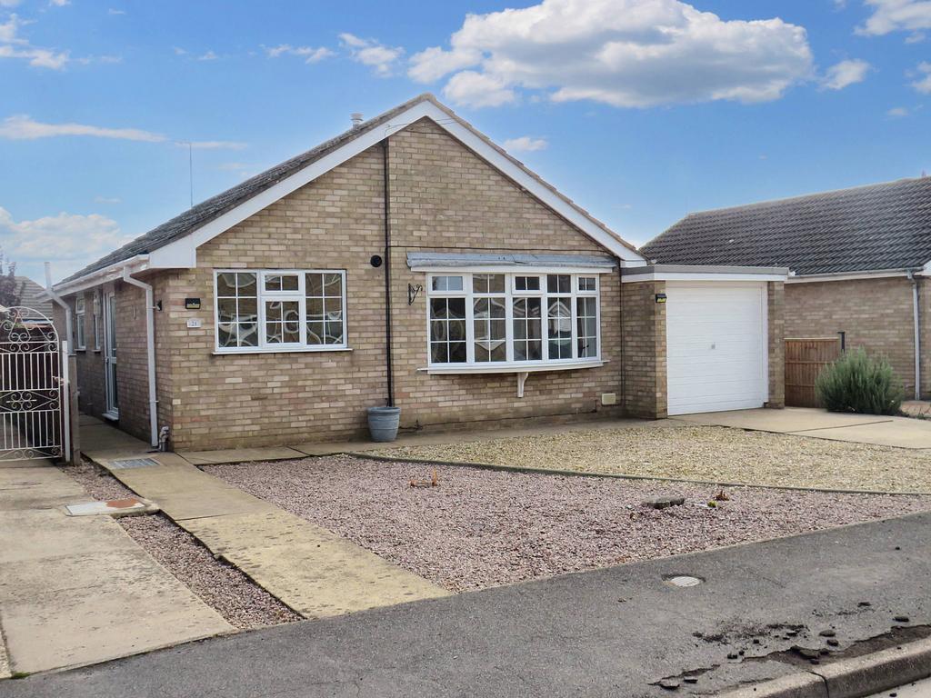 Princess Anne Road, Boston PE21 3 bed detached bungalow - £950 pcm (£ ...