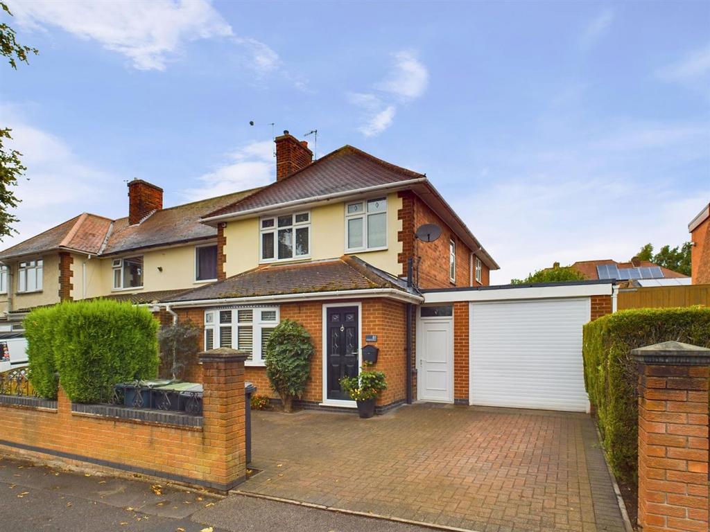 Worrall Avenue, Nottingham NG5 4 bed end of terrace house for sale - £ ...