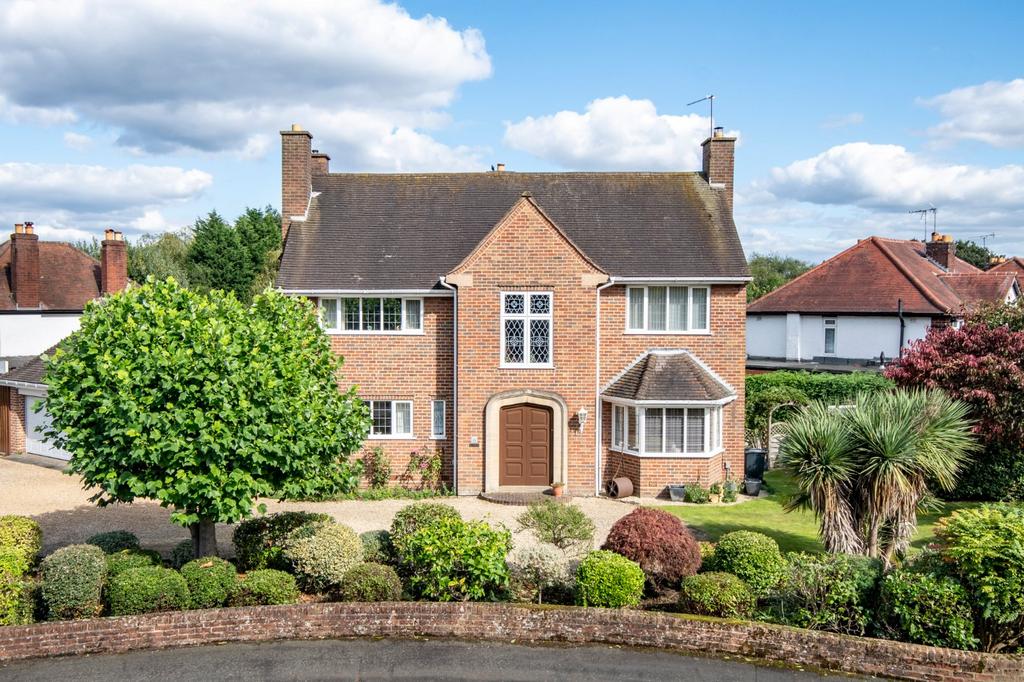 Hayley Park Road, Halesowen, West... 4 bed detached house - £650,000