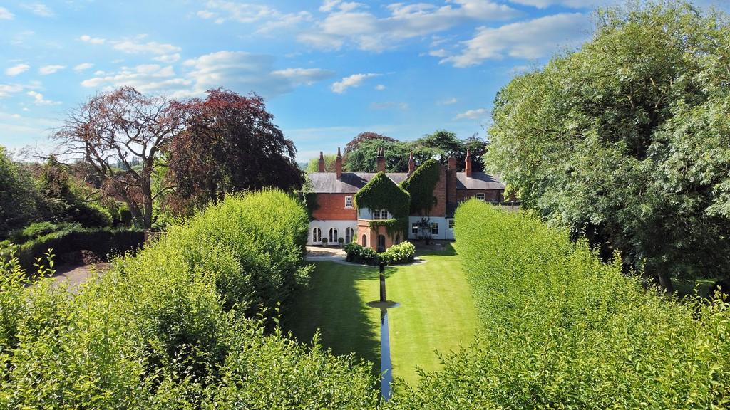 Aylesby Hall, Grimsby DN37 7AW 7 bed manor house for sale - £1,350,000