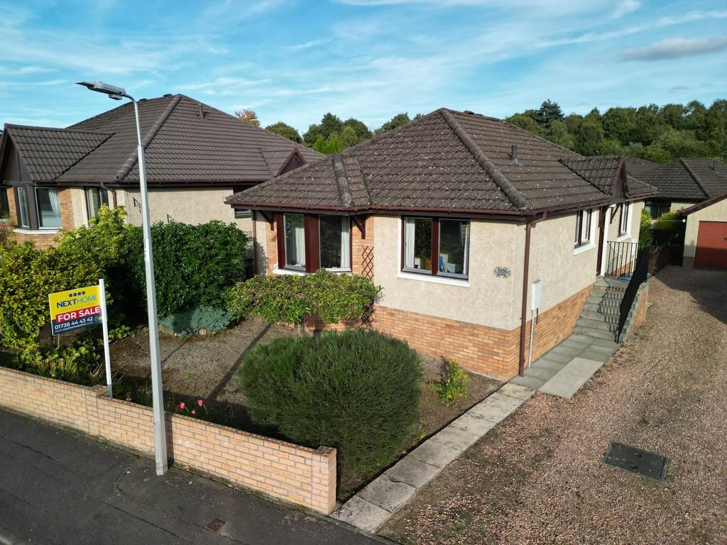 Stormont Way, Scone, Perth 2 bed detached bungalow - £235,000