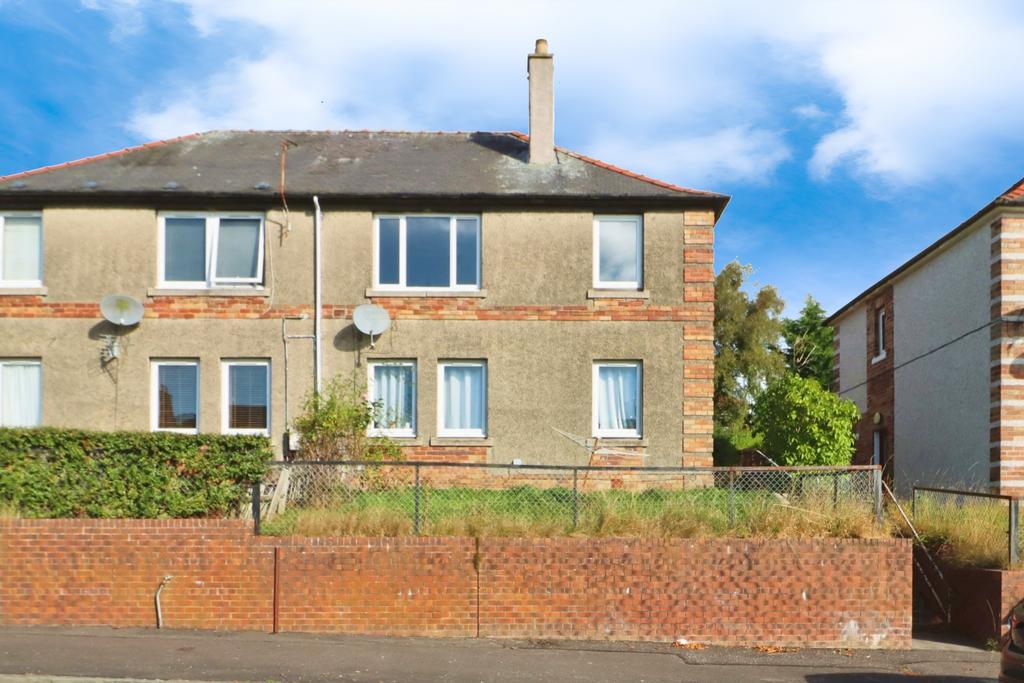 Craigmyle Street, Fife KY12 1 bed flat - £70,000