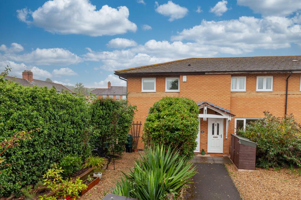 East Oxford OX4 2DH 2 bed end of terrace house - £450,000