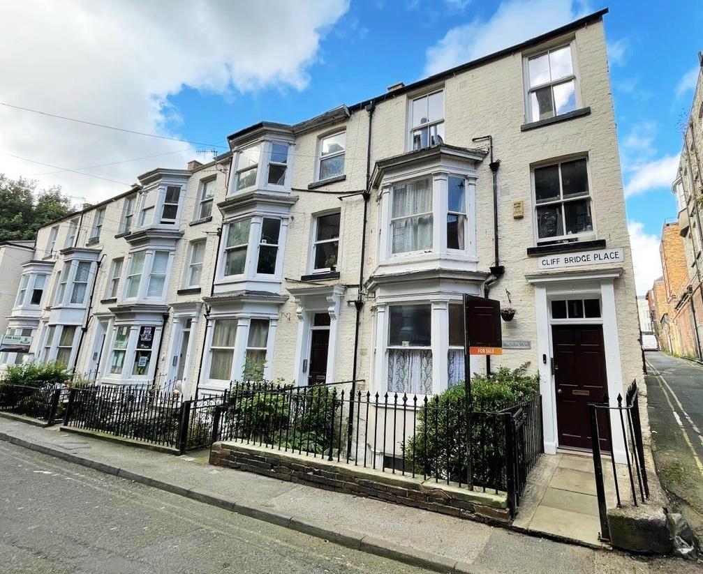 St Nicholas Mews, Scarborough YO11 1 bed flat - £65,000