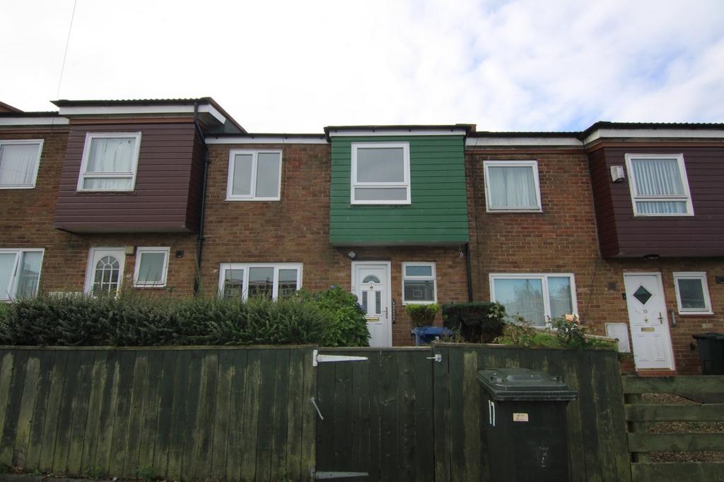 West Thorp, Newcastle upon Tyne, NE5 3 bed terraced house - £795 pcm (£ ...