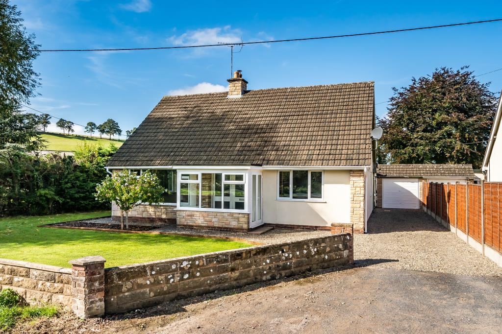 Hereford, Herefordshire, HR1 4 bed detached house - £1,700 pcm (£392 pw)