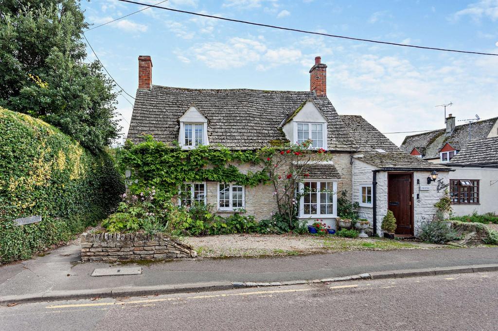 Sherborne Street, Lechlade... 2 bed detached house - £445,000