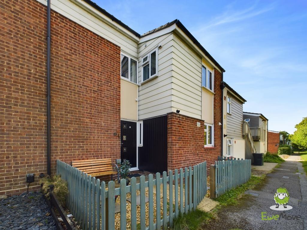Lundy Close, Basingstoke, Hampshire... 3 bed terraced house - £315,000