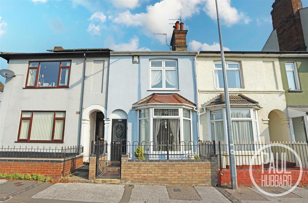Denmark Road, Lowestoft, NR32 3 bed terraced house - £170,000