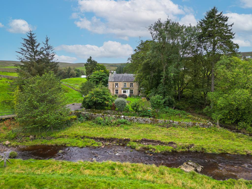 Nenthead, Alston, Cumbria, CA9 4 bed detached house for sale - £400,000