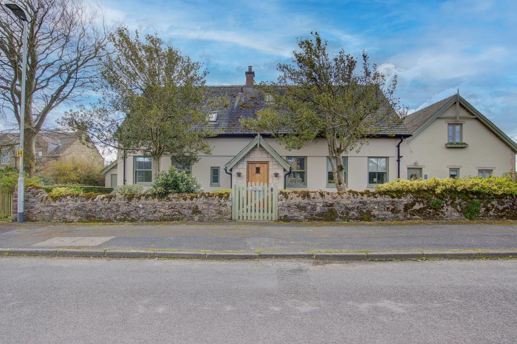 Lowgate, Hexham, Northumberland, NE46 4 bed detached house - £675,000