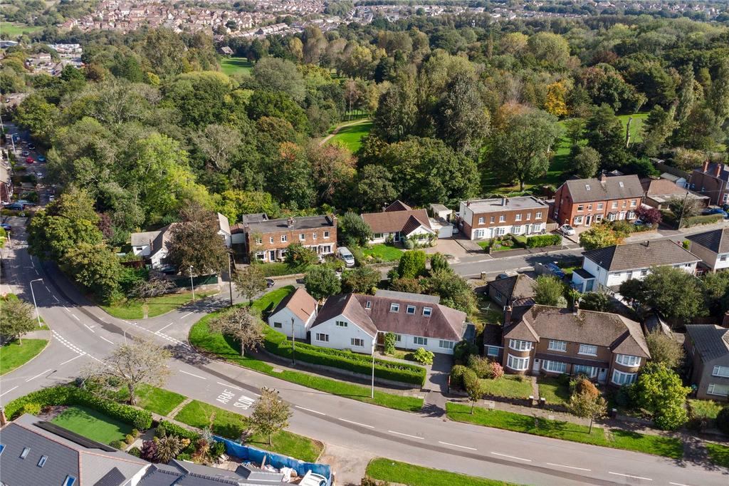 Cyncoed Road, Cyncoed, Cardiff, CF23 5 bed bungalow for sale - £775,000