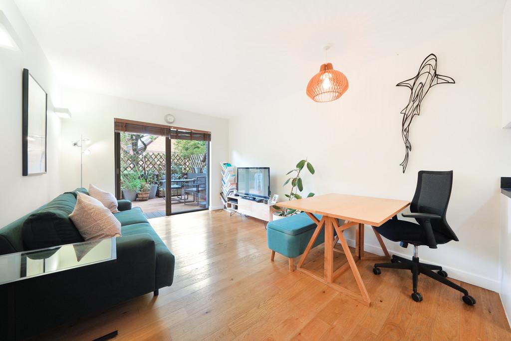 Fermoy Road, Maida Vale 1 bed apartment - £395,000