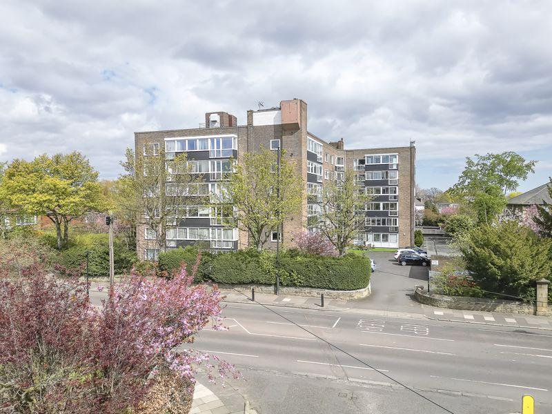Beechcroft, Kenton Road, Gosforth... 3 bed apartment - £320,000