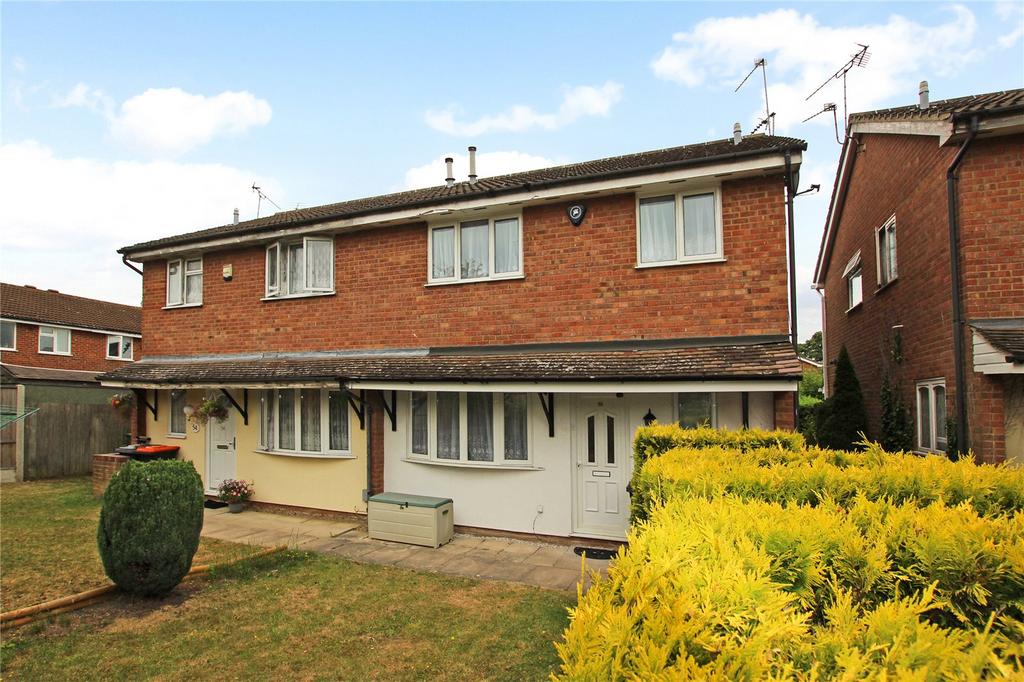 Dunstable LU5 2 bed end of terrace house - £1,150 pcm (£265 pw)