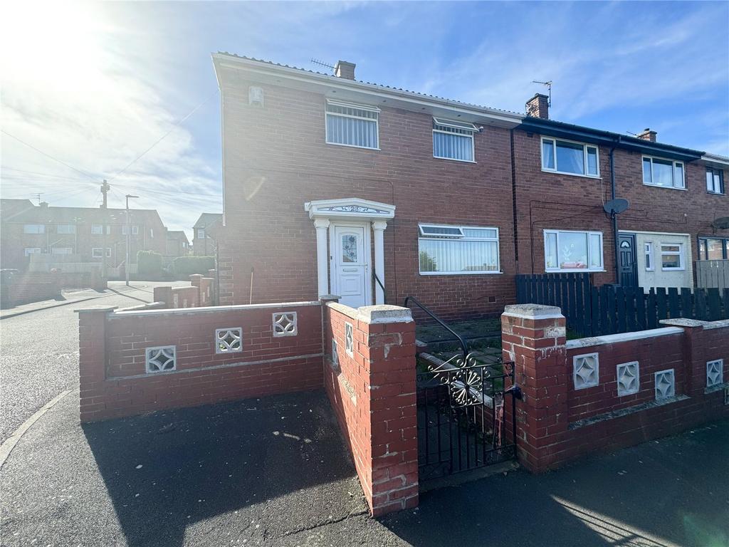 Kellsway, Gateshead, Tyne and Wear, NE10 2 bed semi-detached house - £ ...