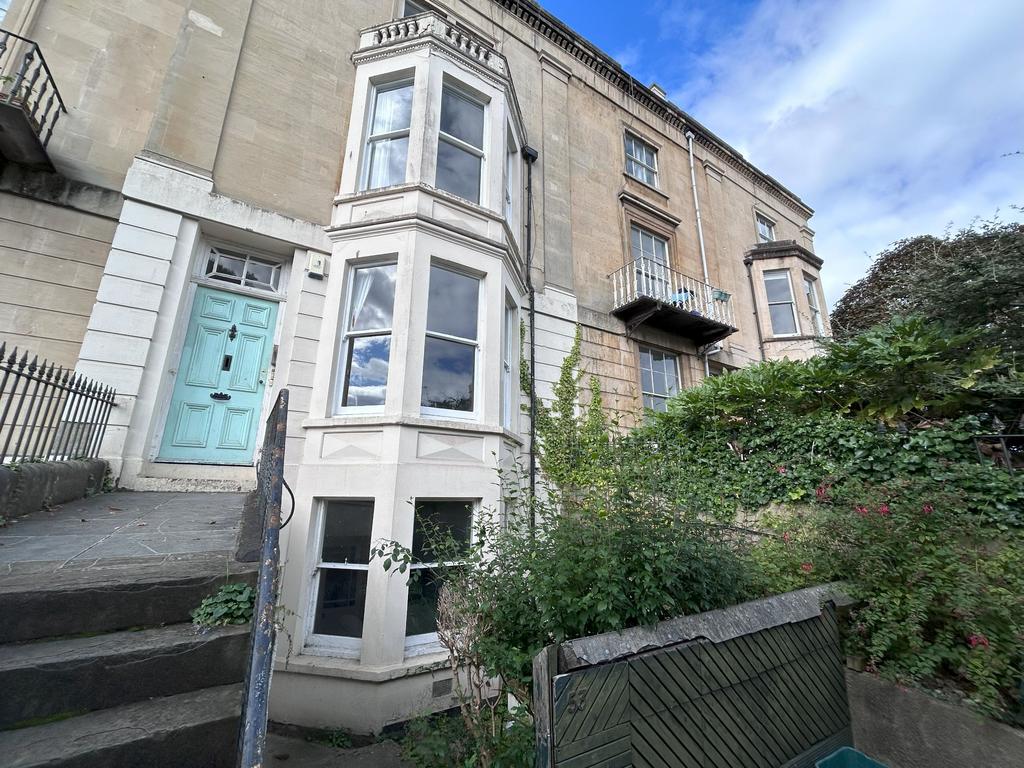 Clifton, Bristol BS8 1 bed flat - £1,250 pcm (£288 pw)