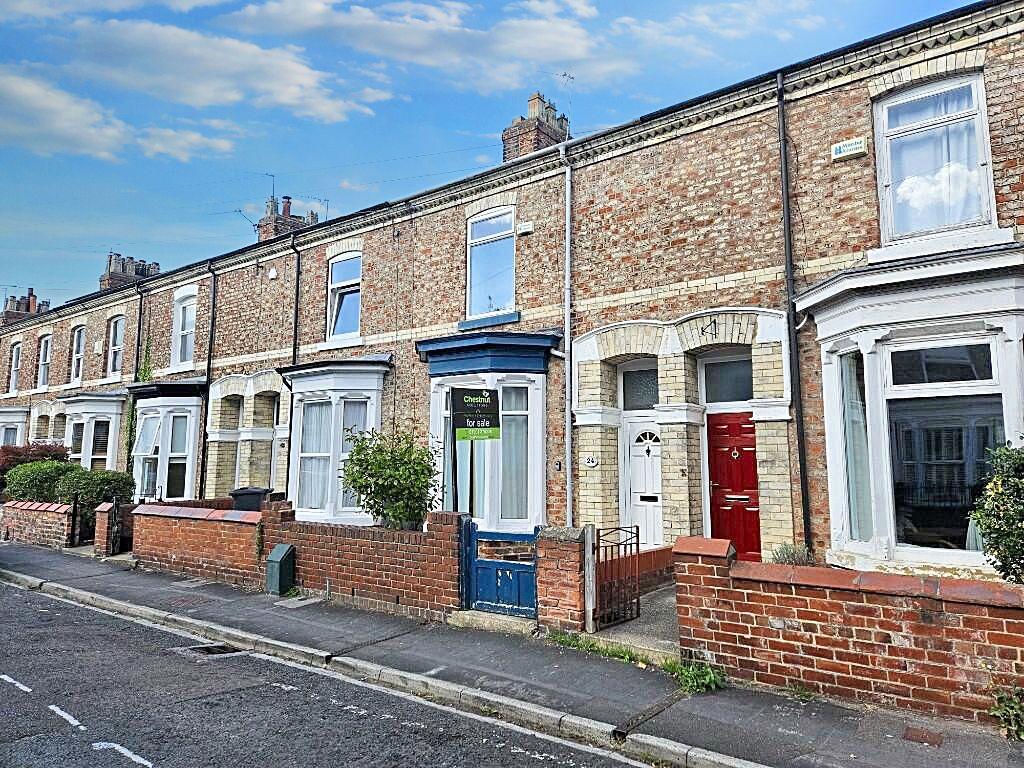 Vyner Street, York, North Yorkshire... 4 bed property - £335,000