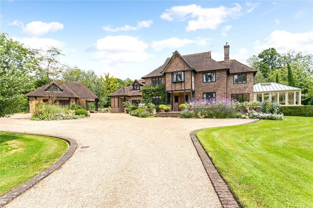 Church Road, Cookham Dean, Berkshire... 5 bed detached house - £3,500,000