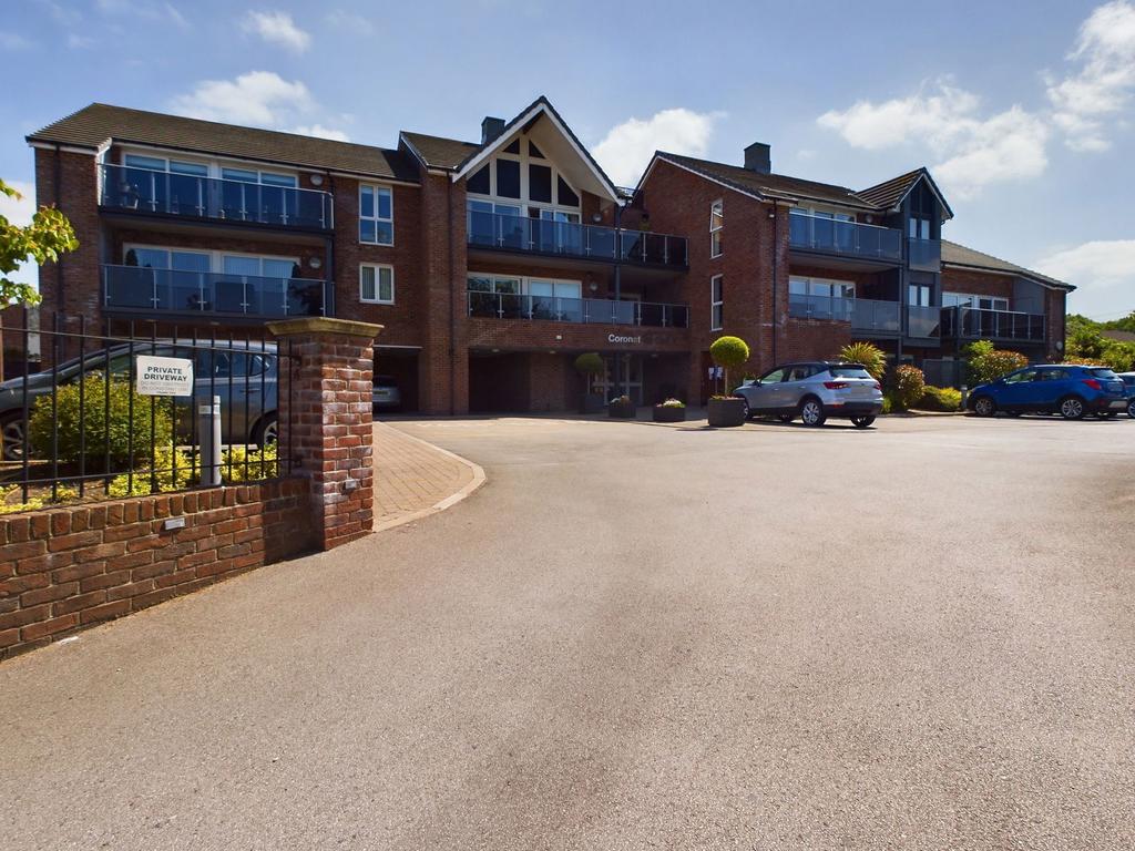 Coronation Court, Ormskirk, L39 1RB 1 bed apartment - £139,000