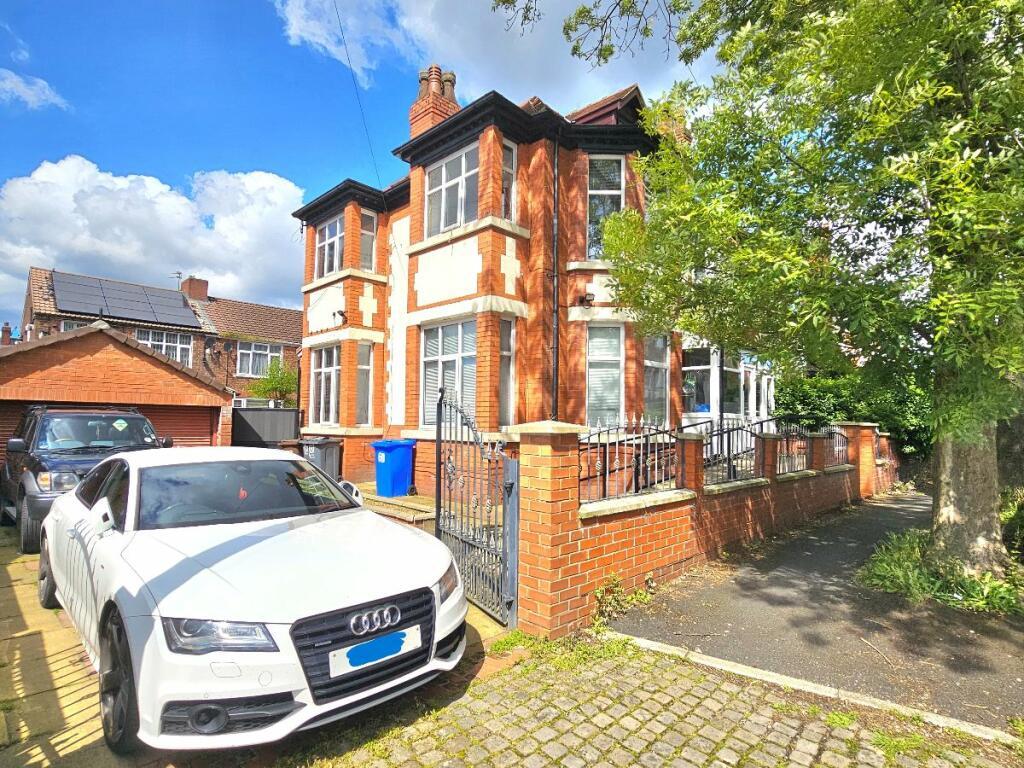 Burnage Hall Road, Manchester 4 bed semi-detached house - £315,000