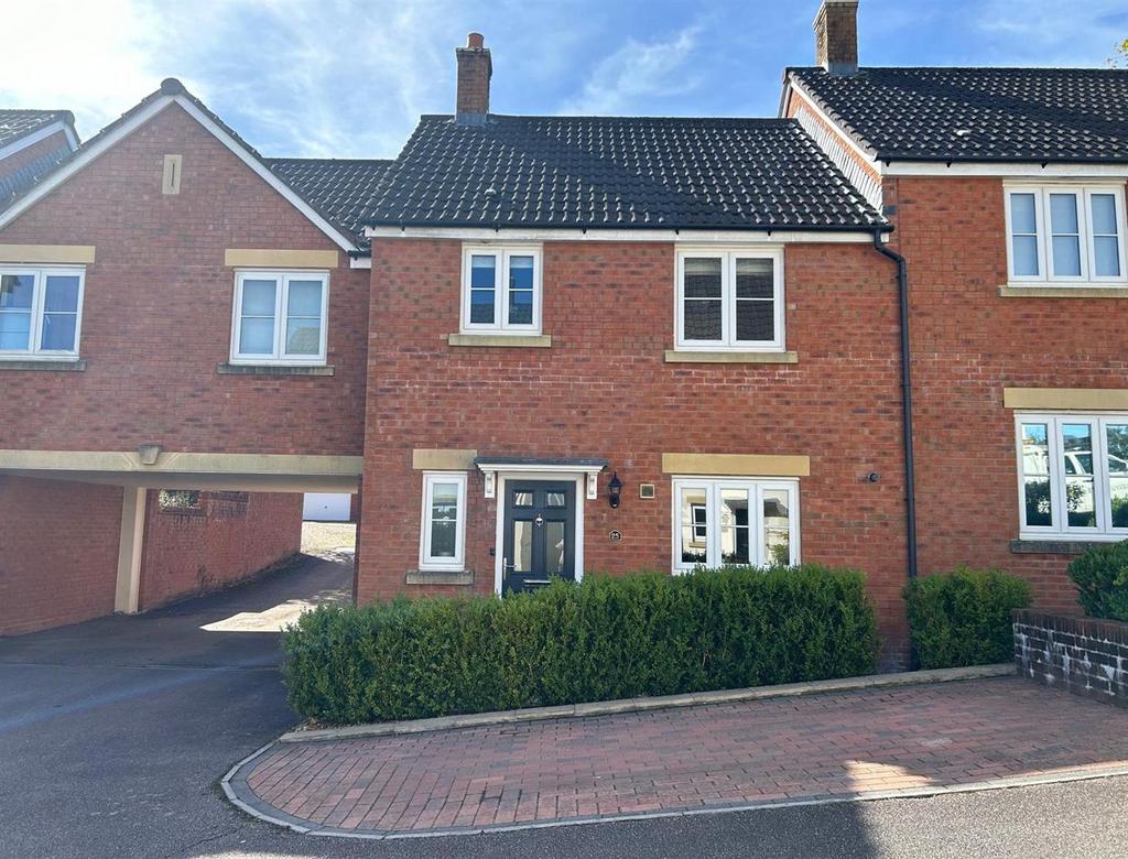 Devonshire Rise, Tiverton EX16 3 bed house - £300,000