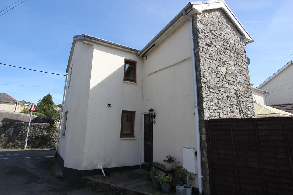 Stag Lane, Llantwit Major, CF61 2 bed semi-detached house - £265,000