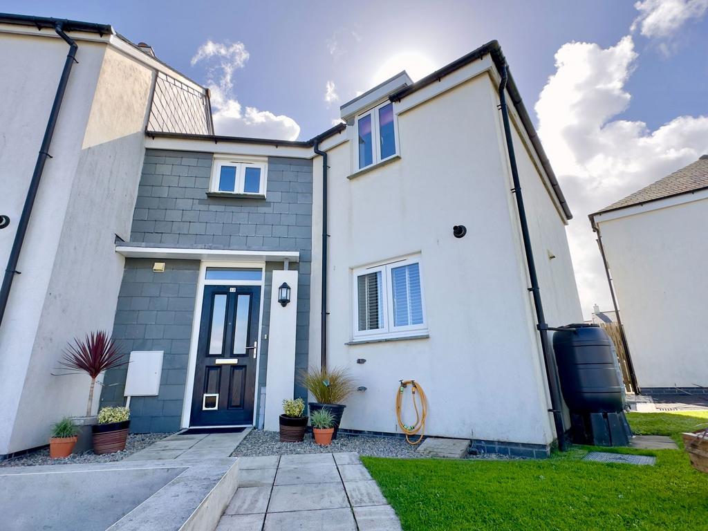Soldon Close, Padstow, PL28 8FS 3 bed end of terrace house - £350,000