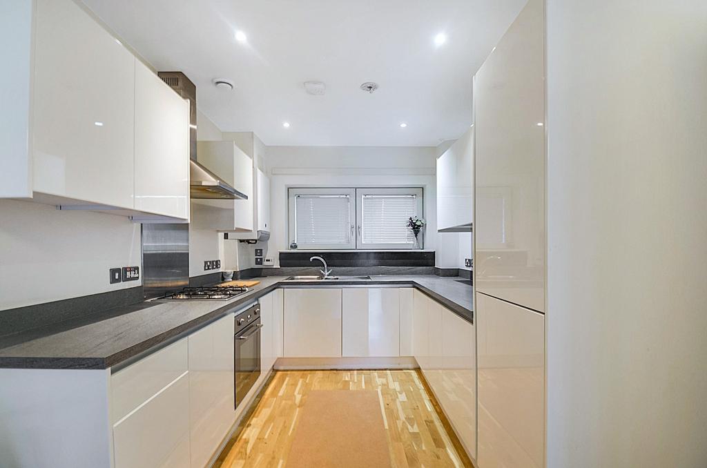at Monmouth Court, Coopers Road... 1 bed apartment - £123,000